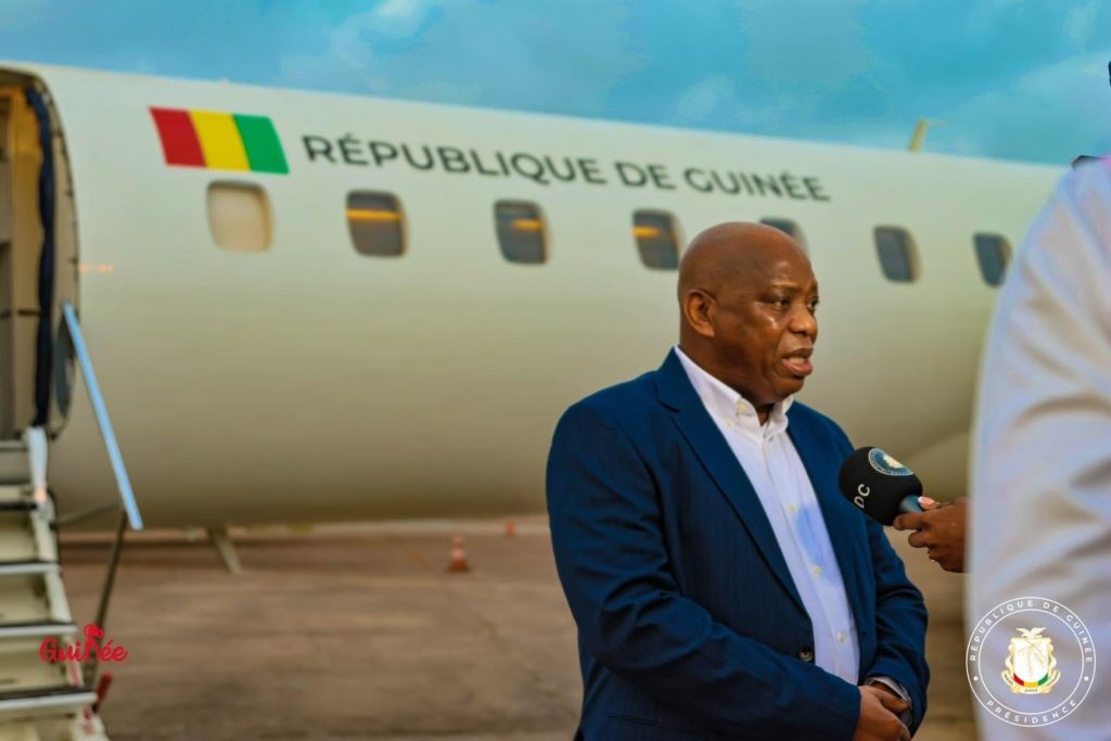 Tunisie : le Colonel Mamadi Doumbouya diligente le rapatriement des ...